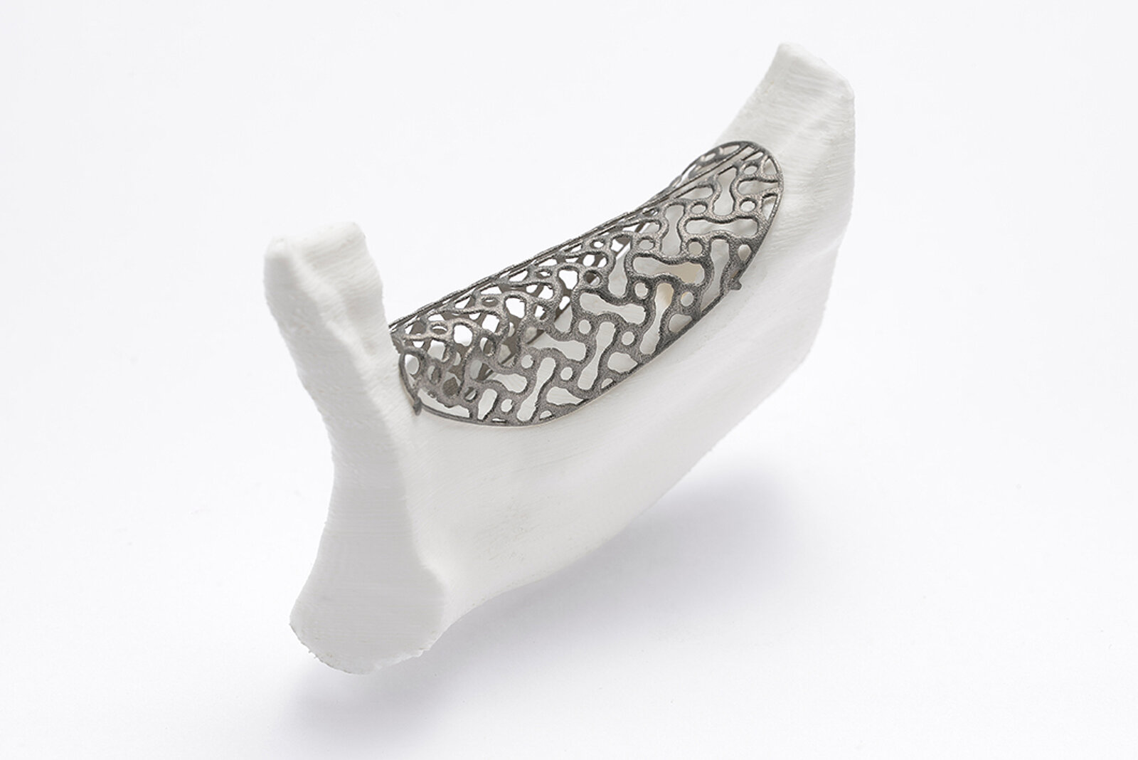 Geistlich USA: Yxoss CBR